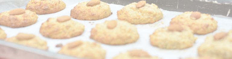 Pastini Tal-Lewz (Almond Macaroons) - gluten free & healthy!