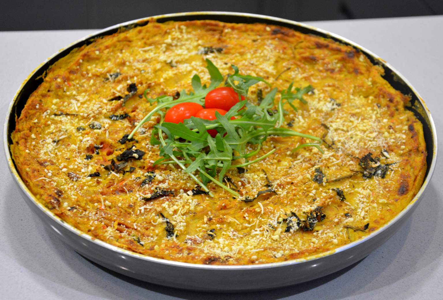 Vegan Froga tat-Tarja - a Maltese Spaghetti Omelette
